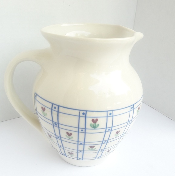 Kitchen | Water Pitcher Large Heart Design | Poshmark